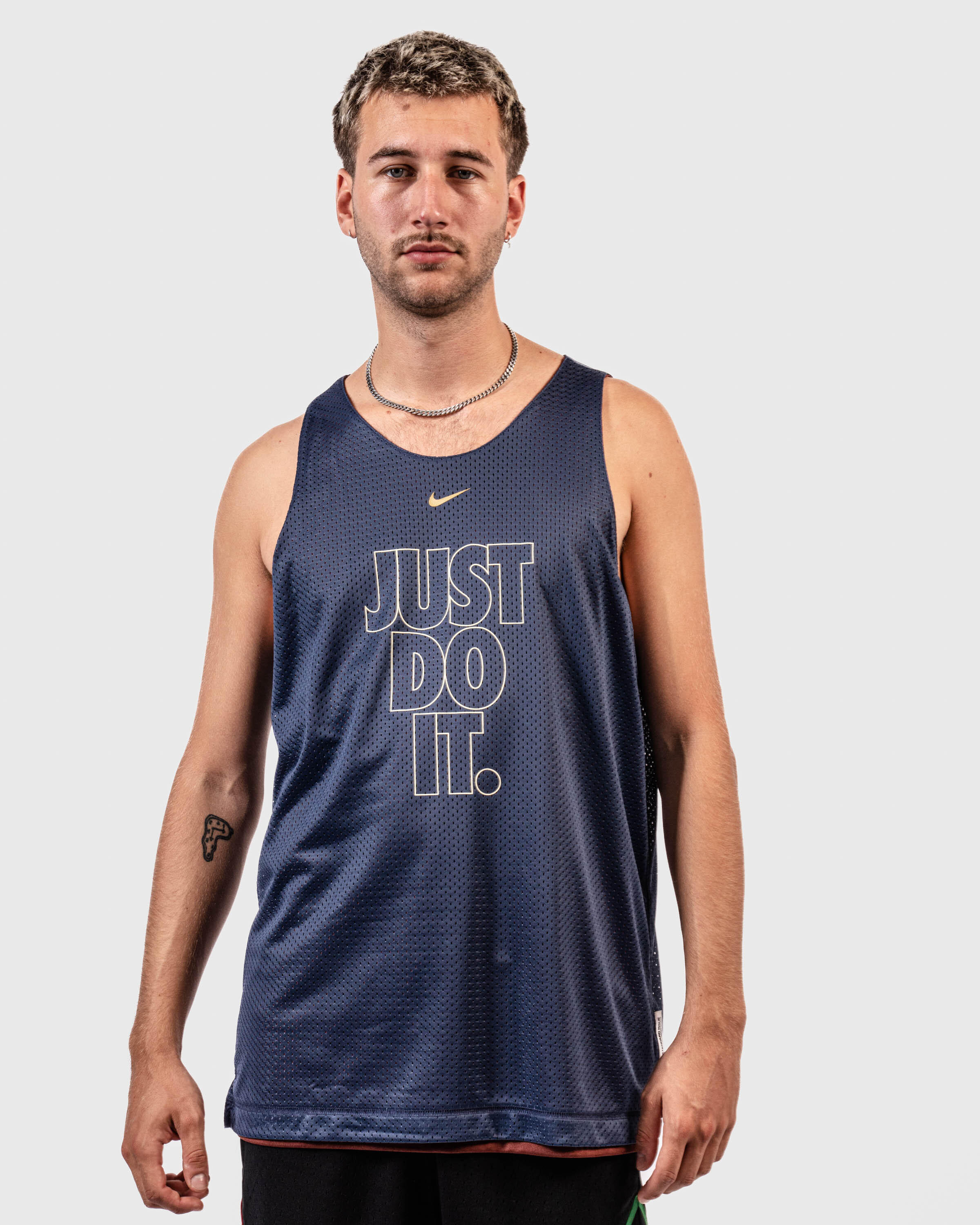 Nike TEAM 31 STANDARD ISSUE REVERSIBLE JERSEY | DX9787-491 | AFEW STORE