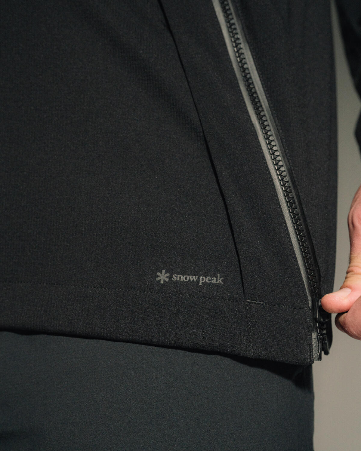 Snow Peak Thermal Insulation Effected Rain Jacket | JK-23AU005-BK ...
