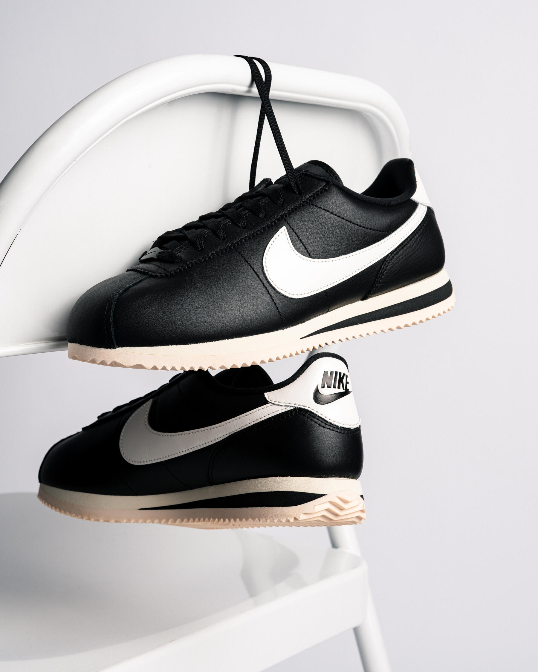 Nike WMNS CORTEZ 23 PREMIUM | FB6877-001 | AFEW STORE