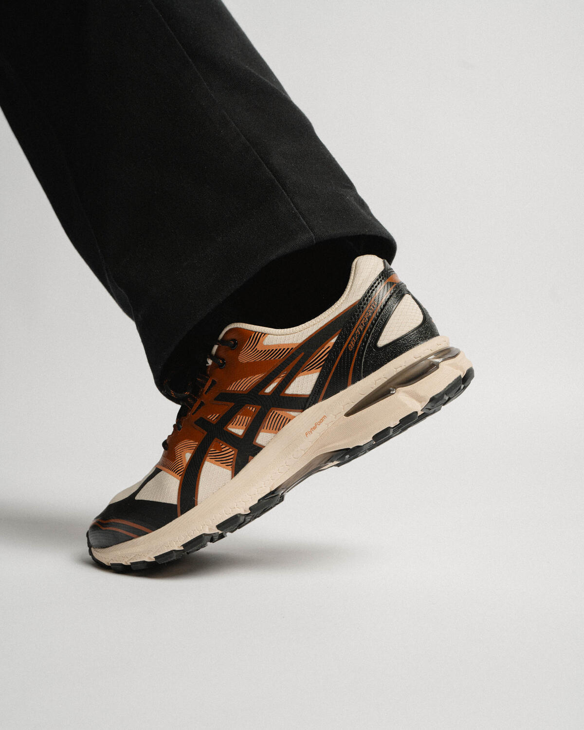 Asics GEL-TERRAIN | 1203A342-250 | AFEW STORE