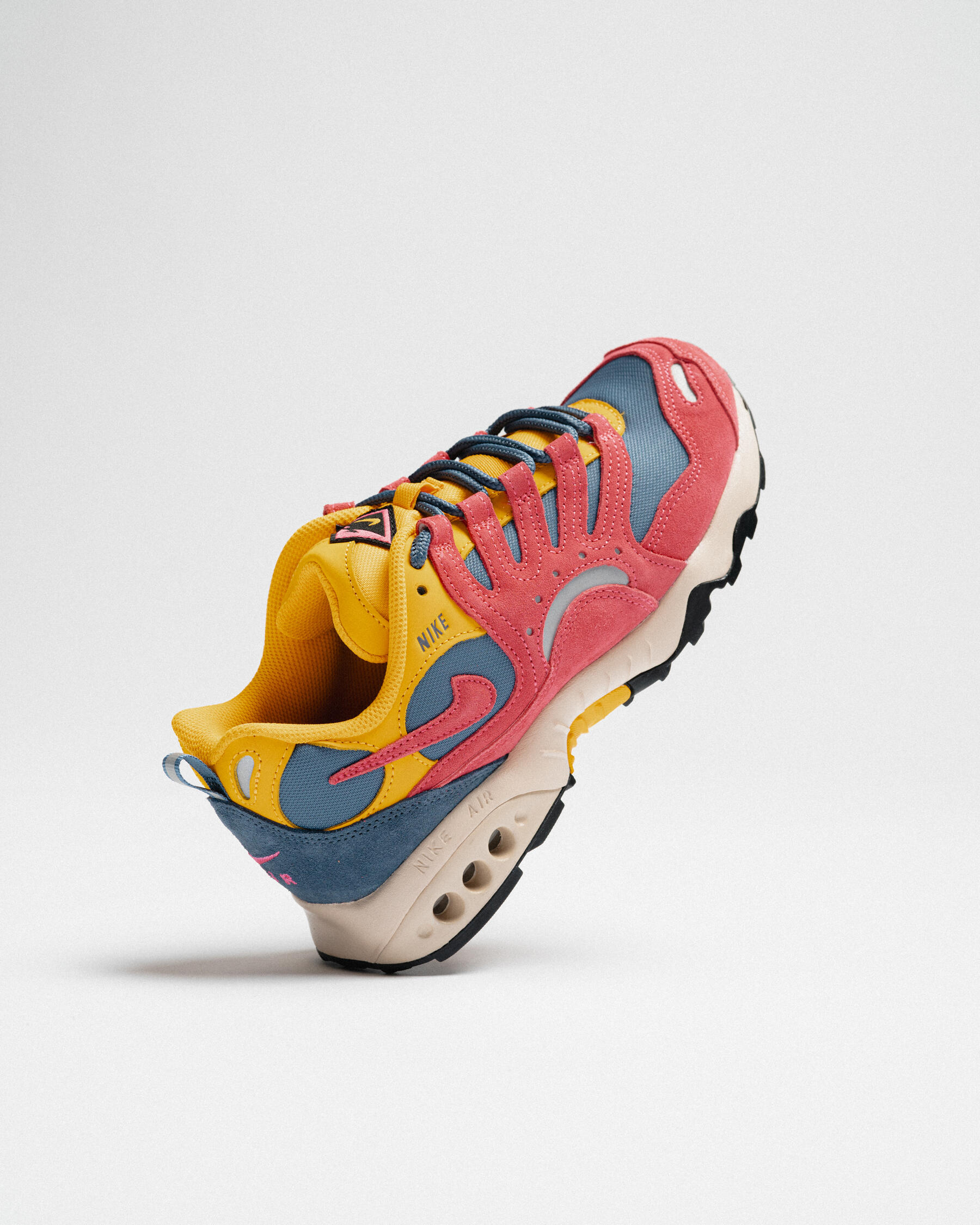Nike AIR TERRA HUMARA SP | FQ9084-600 | AFEW STORE