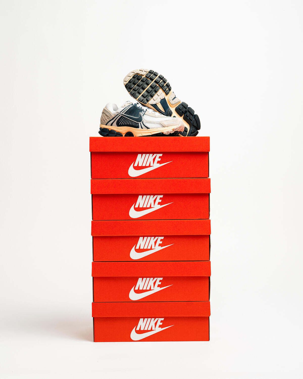Nike ZOOM VOMERO 5 | HF4259-100 | AFEW STORE