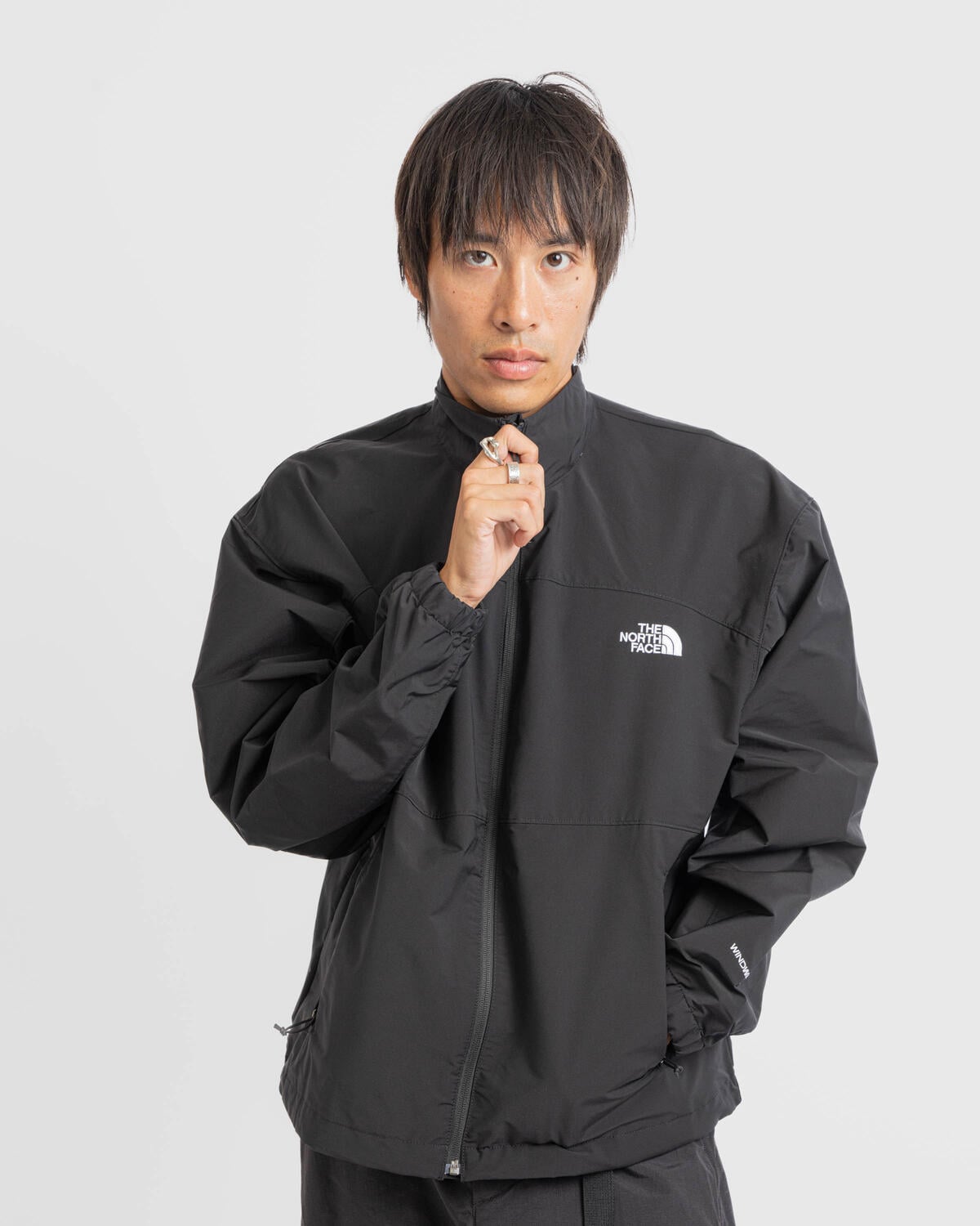 The North Face EASY WIND TRACK JACKET | NF0A88XYJK31 | AFEW STORE